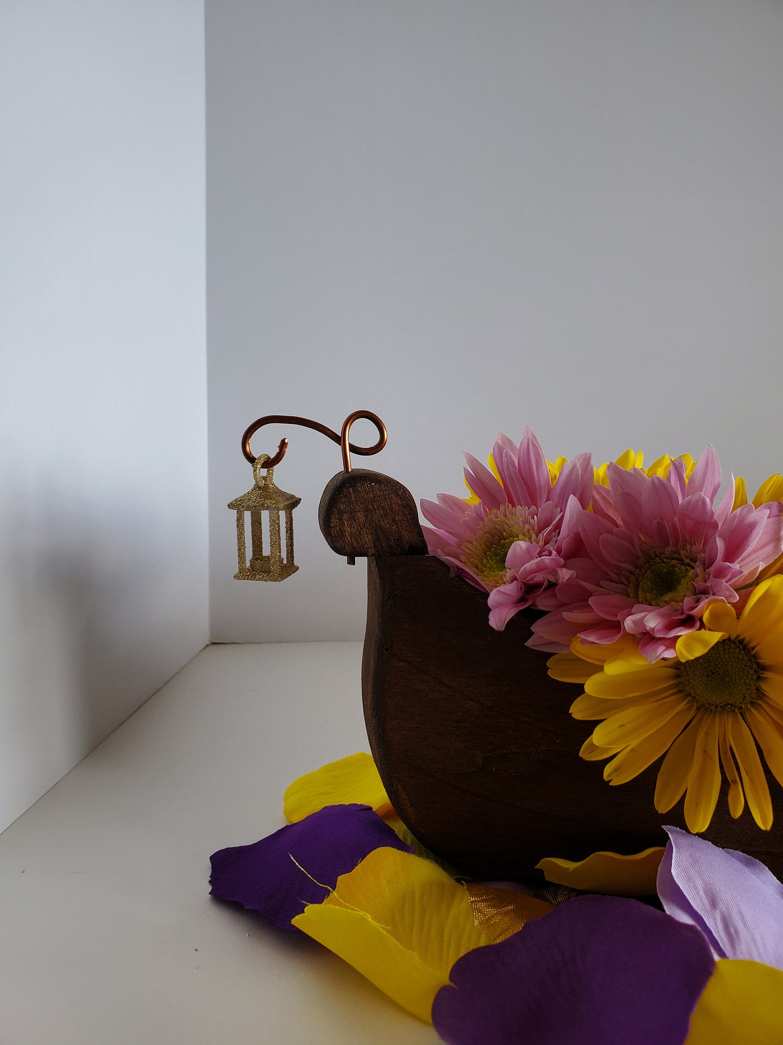 Large Tangled-themed Boat Centerpieces - Etsy