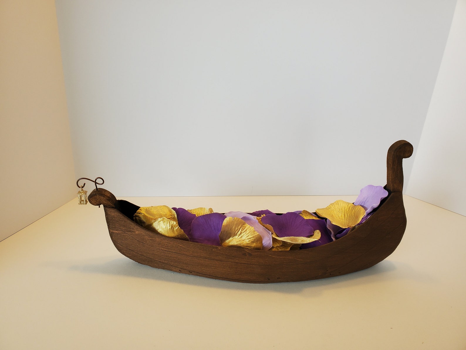 Tangled-themed Boat Centerpieces - Etsy