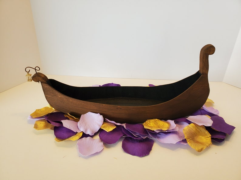 Tangled-themed Boat Centerpieces - Etsy