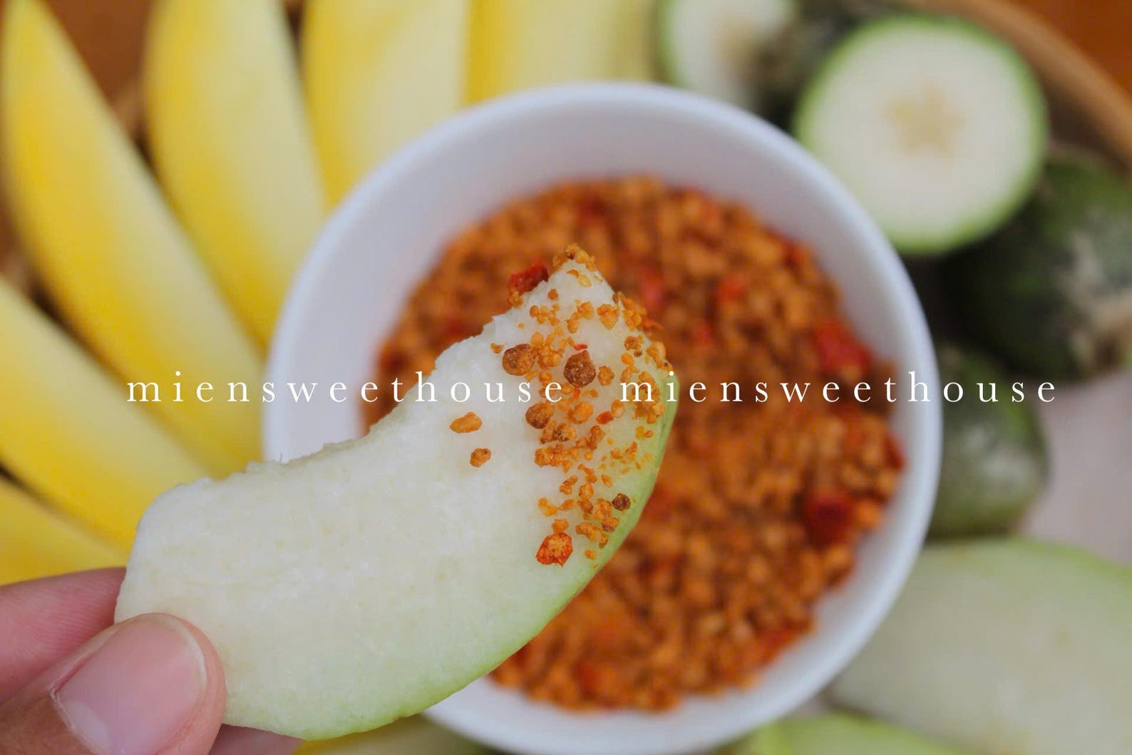 Tay Ninh Chili Salt: Vietnamese Fruit Dipping Spice - Etsy