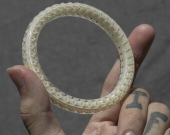 Resin Snake Bone Ring - Etsy
