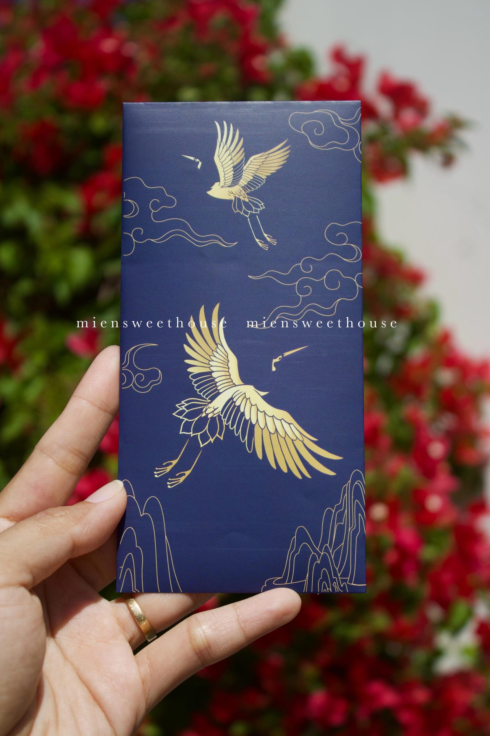 Set of 48 Vietnamese Lunar New Year Envelopes – Elegant Moon & Crane ...