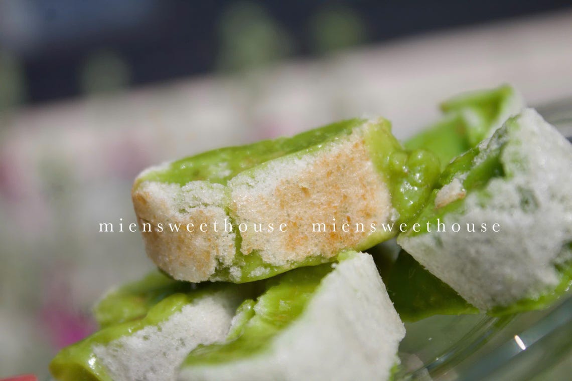 Pandan Coconut Candy: Vietnamese Rice Paper Wrapped Sweets - Etsy