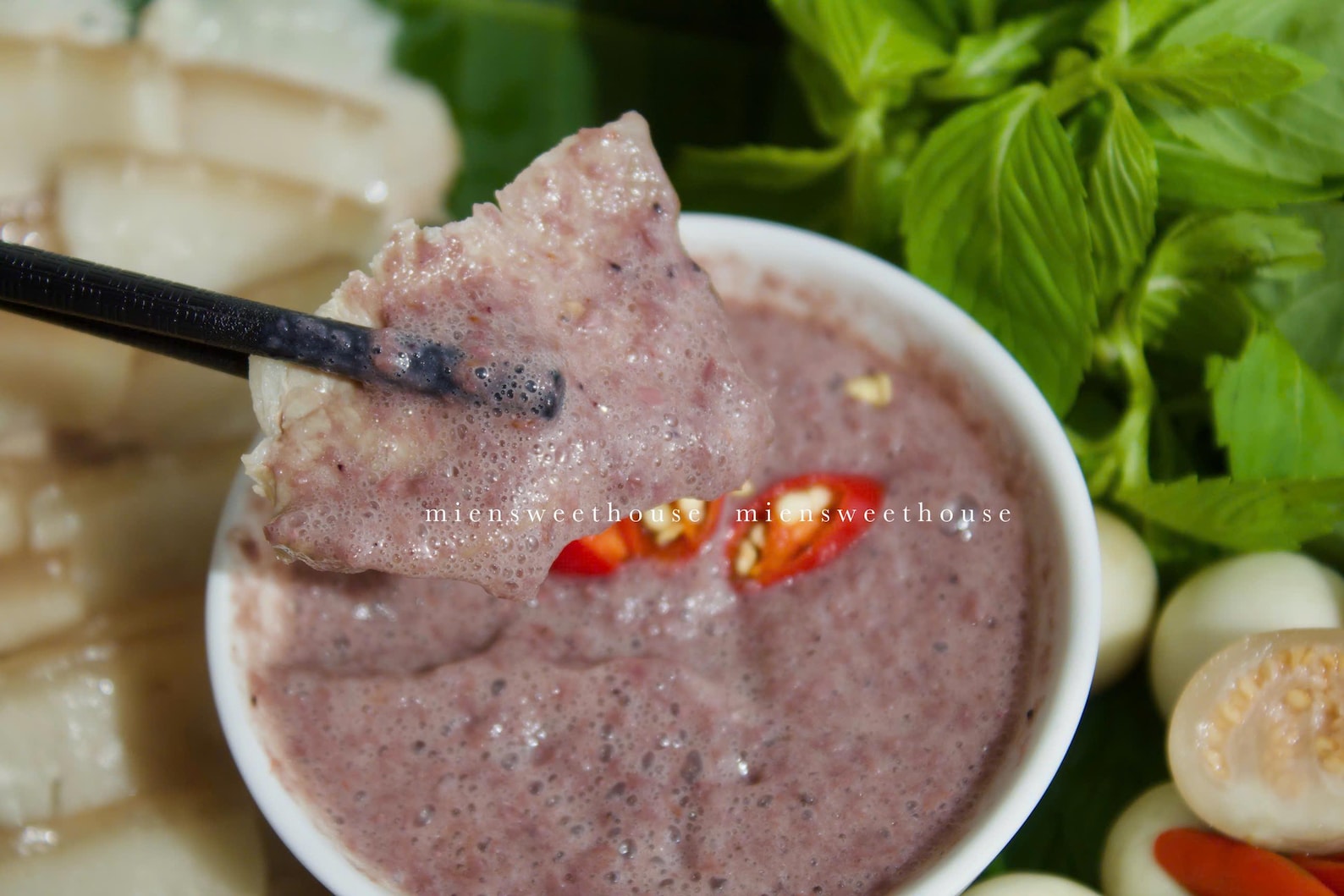 Vietnamese Shrimp Paste: Fermented Dipping Sauce - Mắm Tôm - Etsy