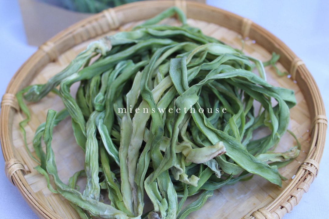 Dried Celtuce, Rau Tiến Vua: Mountain Jelly Vegetable for Salad - Etsy