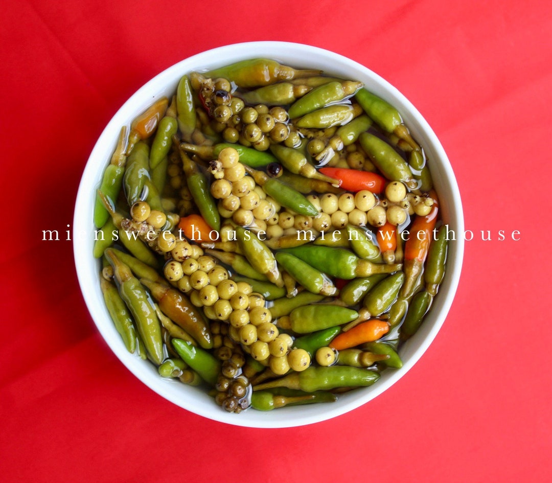 Vietnamese Pickled Bird's Eye Chili With Green Peppercorns (500g-1000g ...