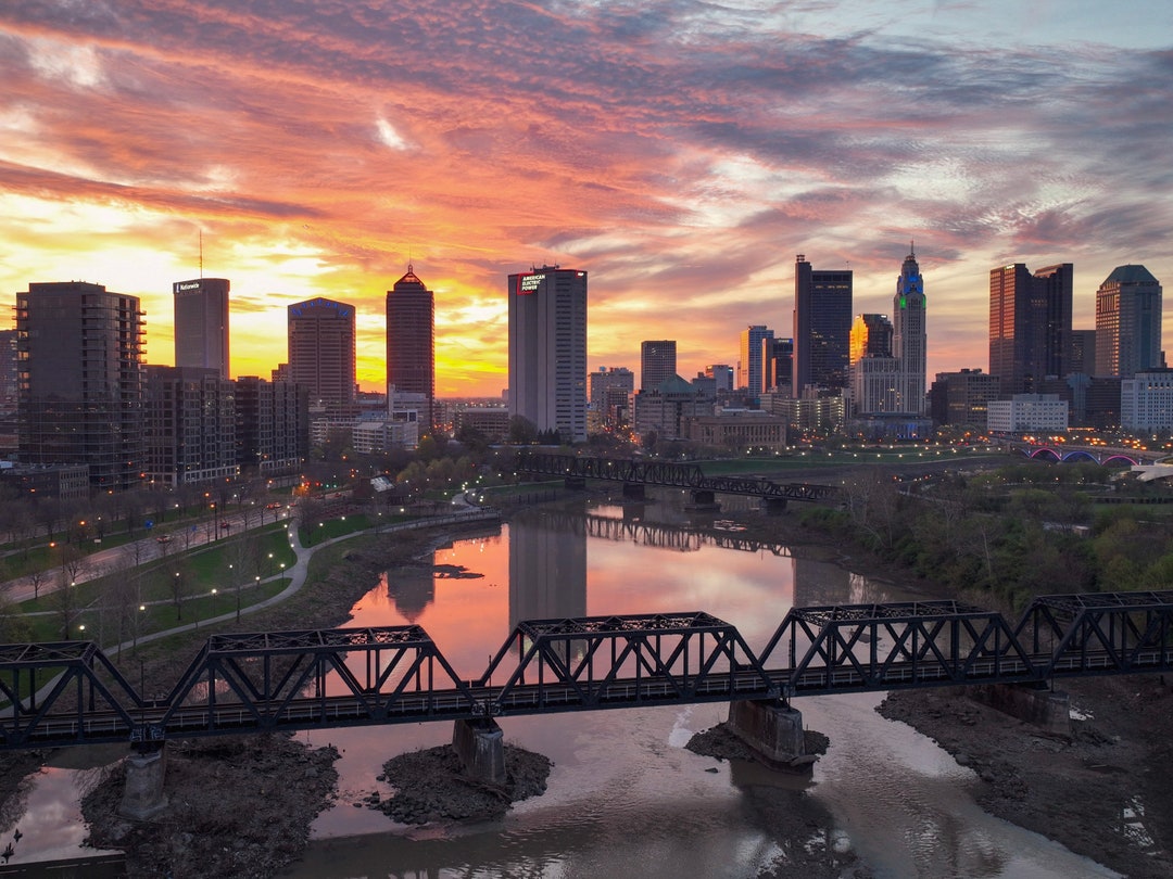 Columbus Skyline at Sunrise and Scioto River - Columbus, OH - Etsy