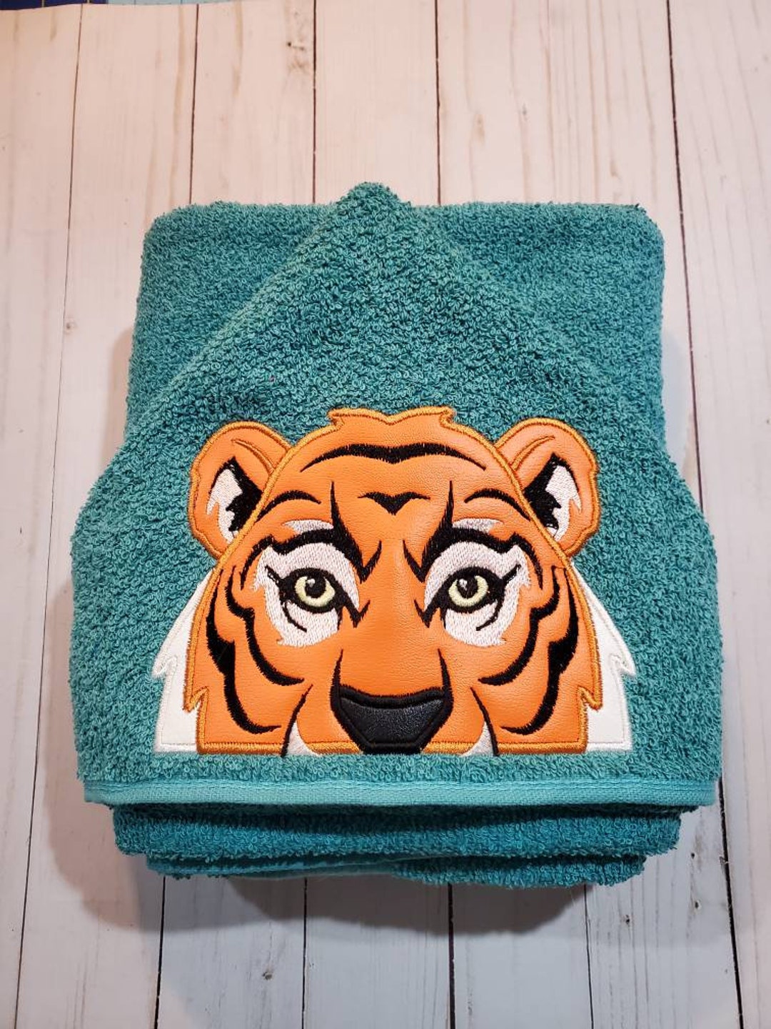 Personalized Tiger Embroidered Hooded Bath Towel. - Etsy