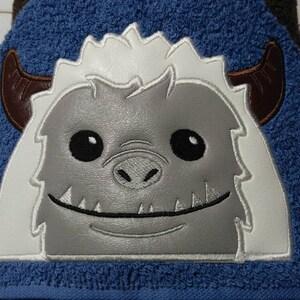 Personalized Handcrafted Machine Embroidered Yeti Face Hooded - Etsy