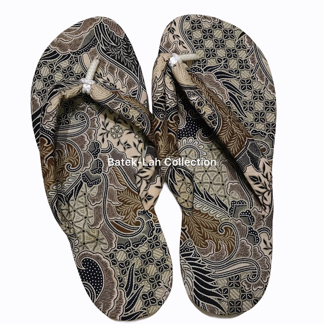 Batik Slipper-screen Print Batik-cotton-assorted Color & - Etsy