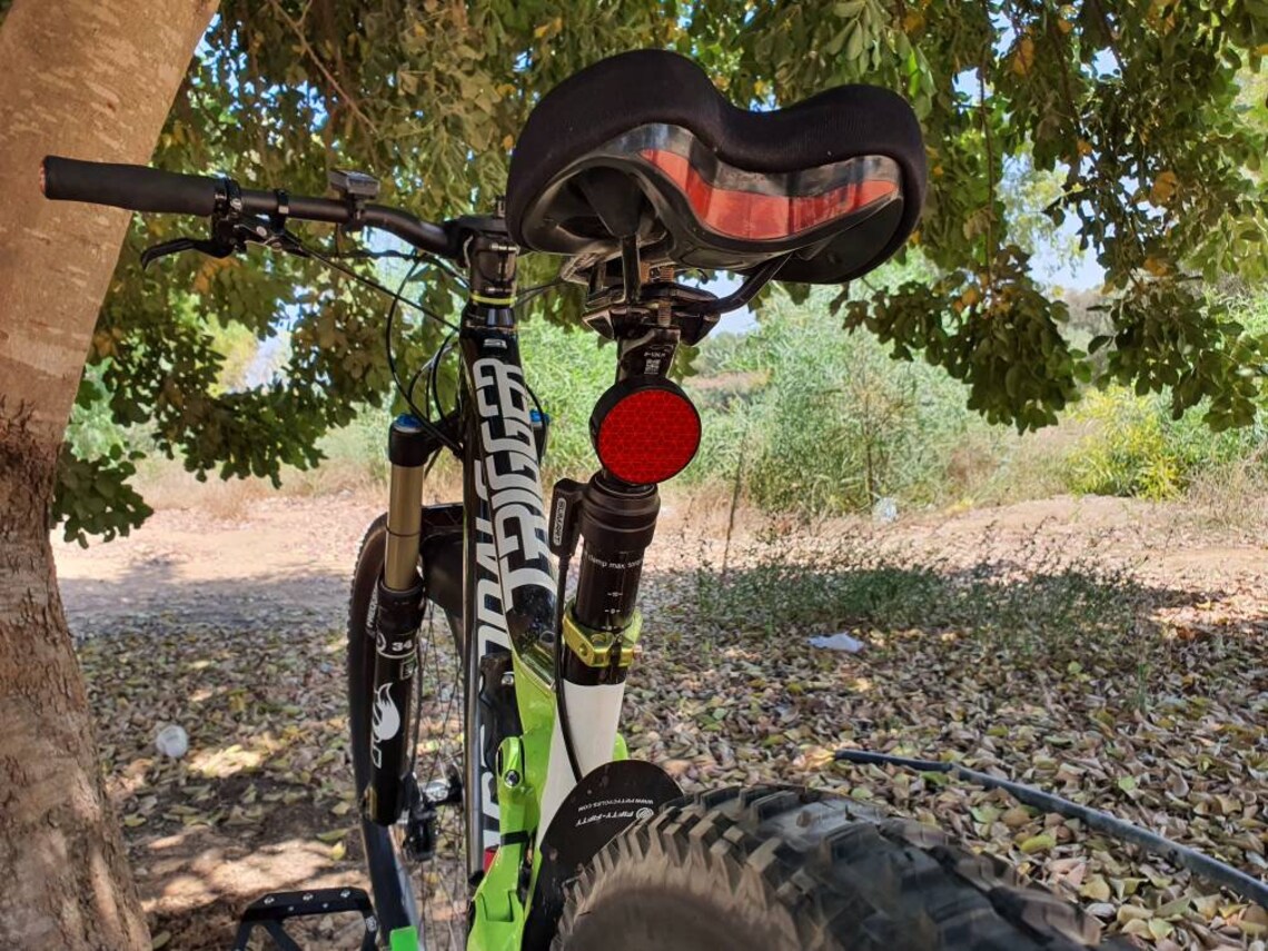 Galaxy Smarttag Bike Reflector Stealth Mount Original - Etsy