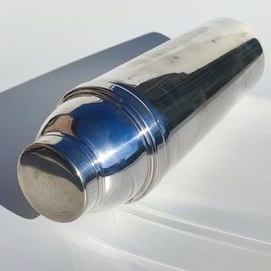 Modernist Cocktail Shaker by Alpadur Hallmarked Silver Plate Vintage ...