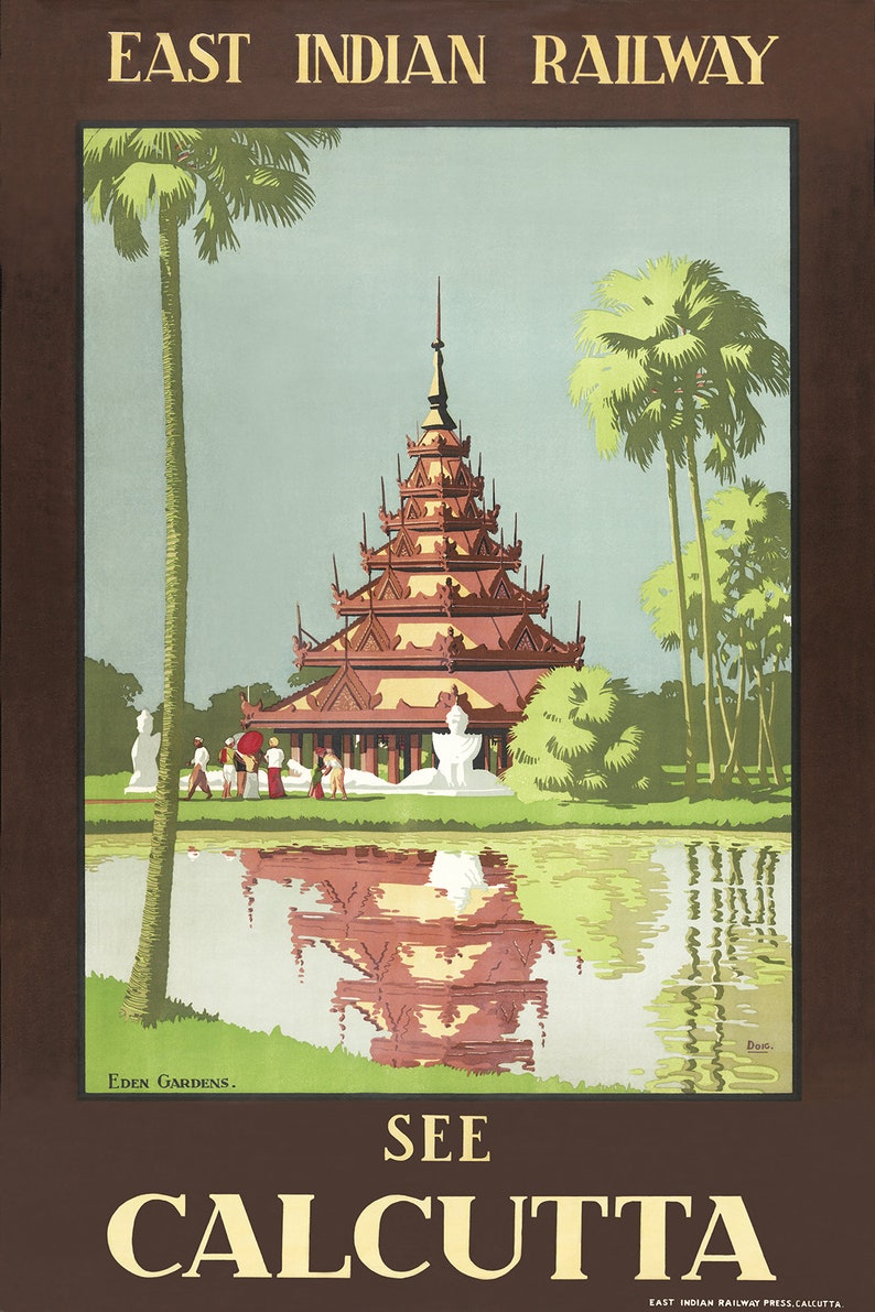 Set of 12 Vintage Travel Postcards Travel Souvenir Cards - Etsy