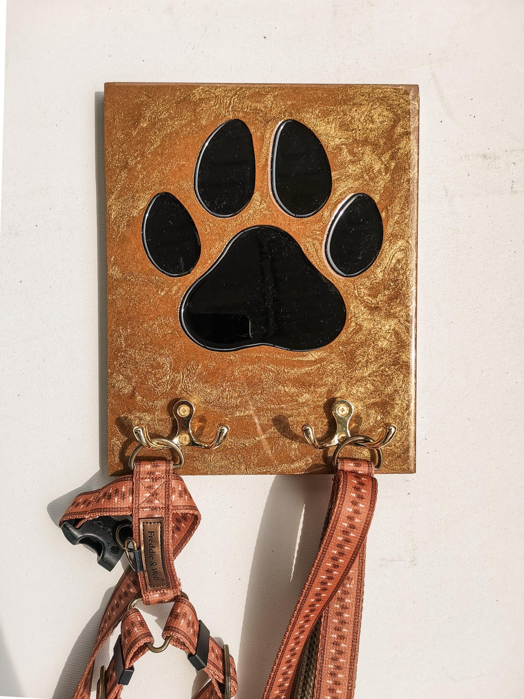Dog Paw Leash Rack, Dog Wall Art, Dog Paw Hooks, Dog Accesories - Etsy