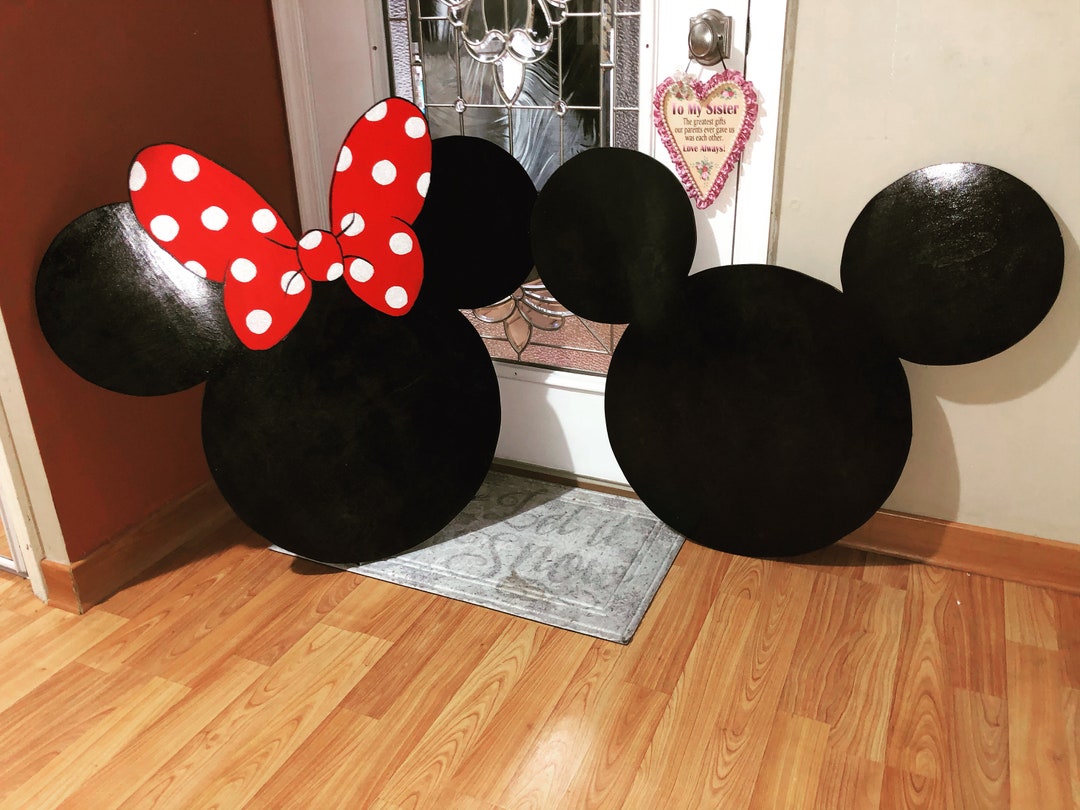 Illuminated Minnie Head With Multicolor LED Lighting, Disney Wall Decor ...