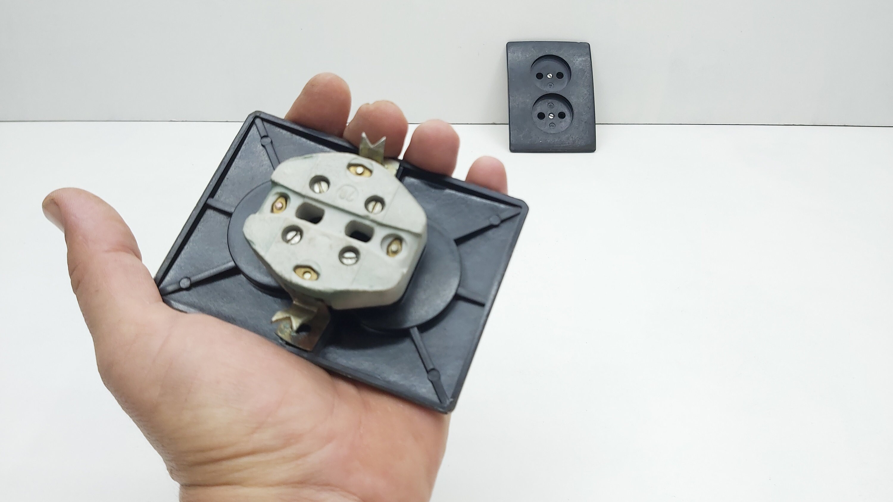 Vintage Set Bakelite Sockets Wall Electrical Outlets | Etsy