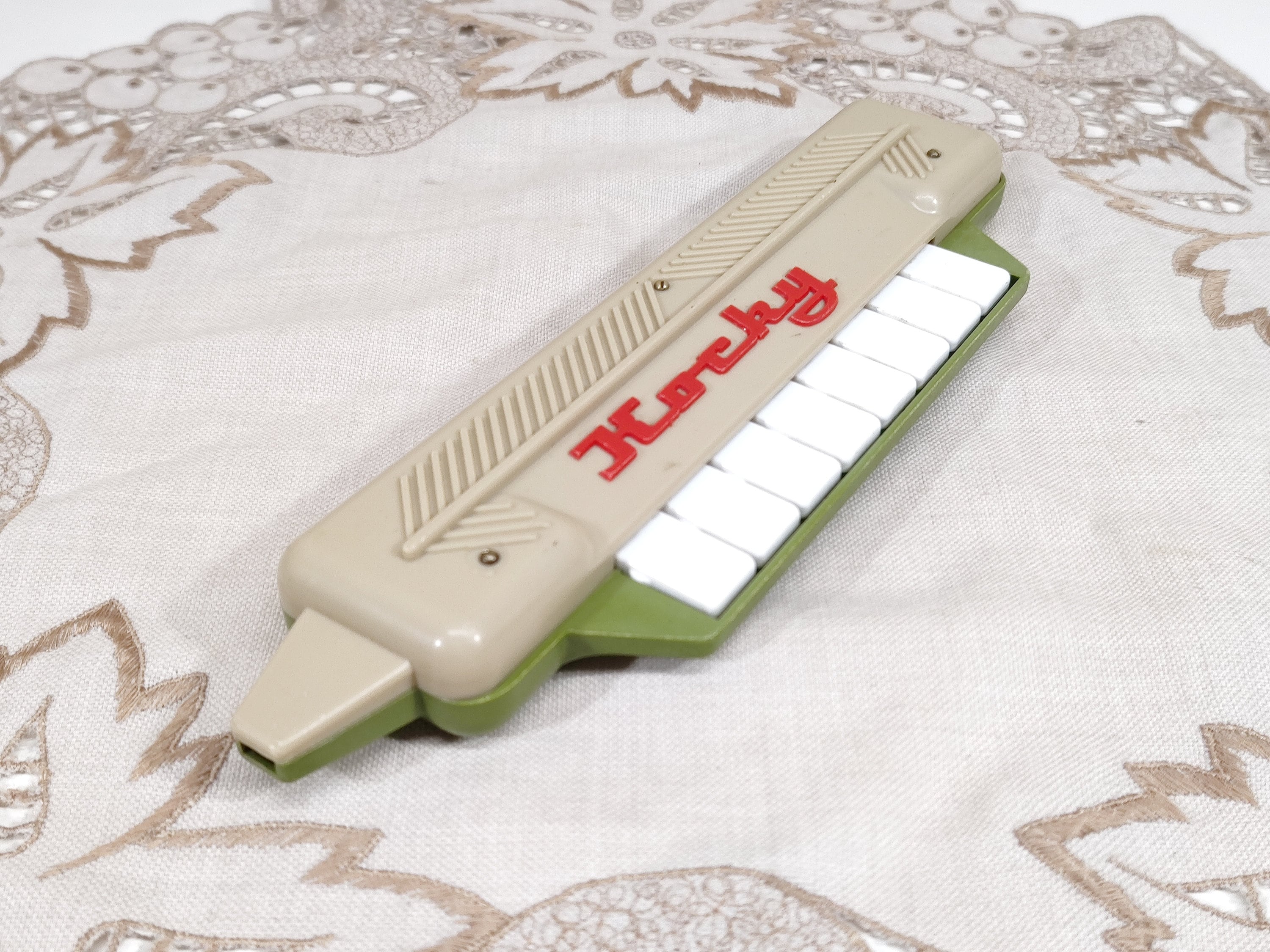 Vintage Children's Keyboard Musical Instrument Plastic Blow Harmonica ...