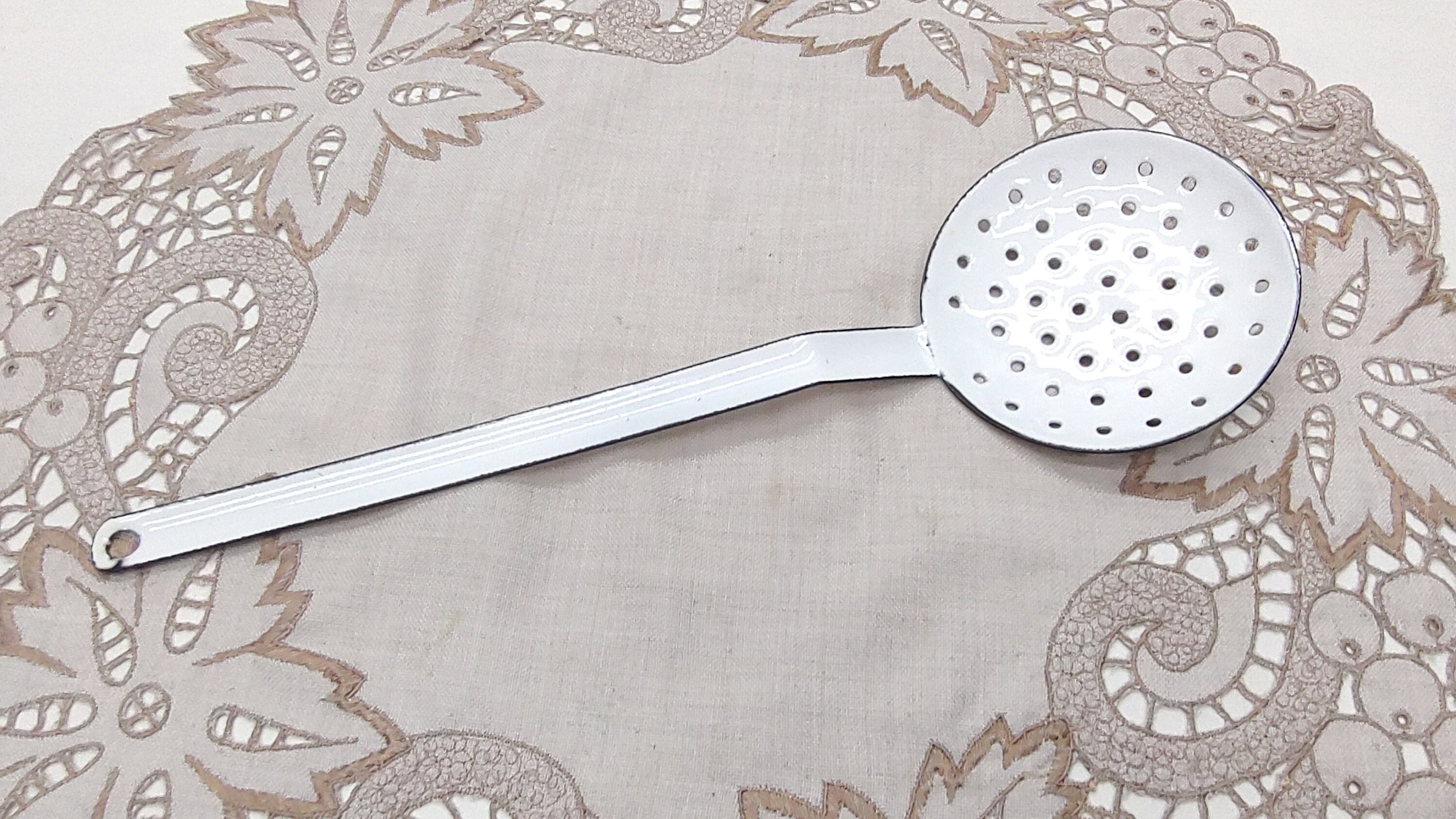 Vintage Enamel Strainer Spoon Metal Skimming Spoon Kitchen - Etsy