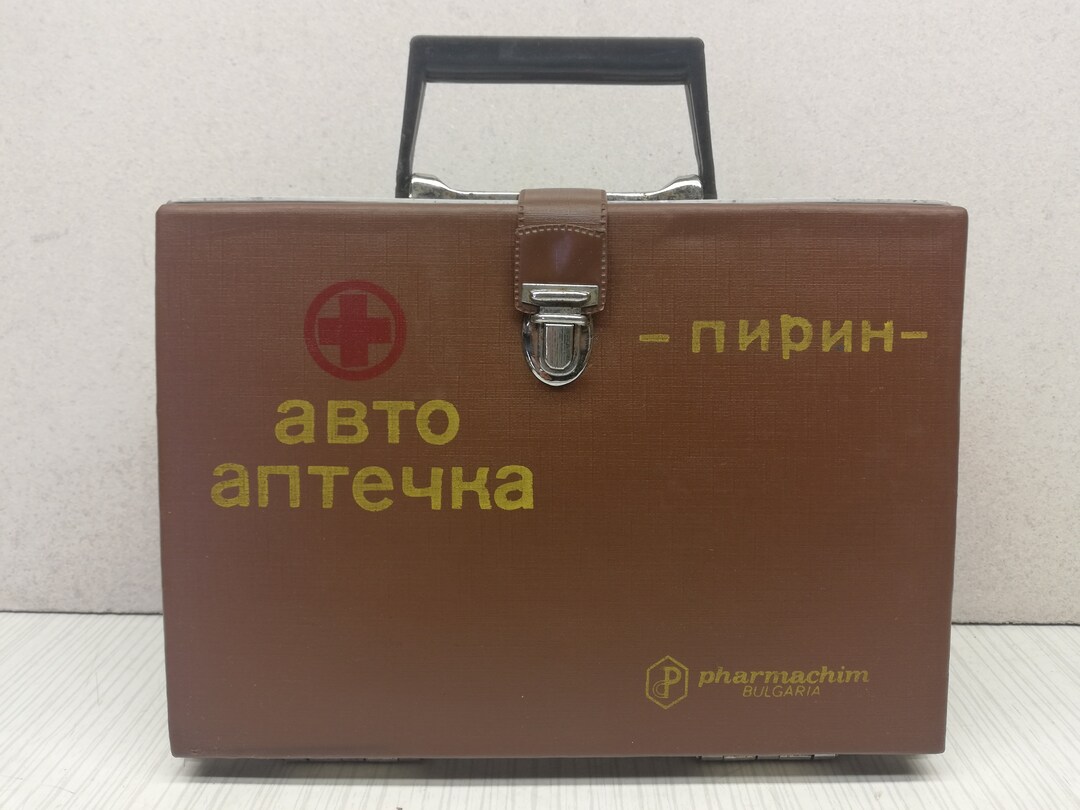Vintage Leather First Aid Kit: 70s Travel Car Medical Bag - Etsy