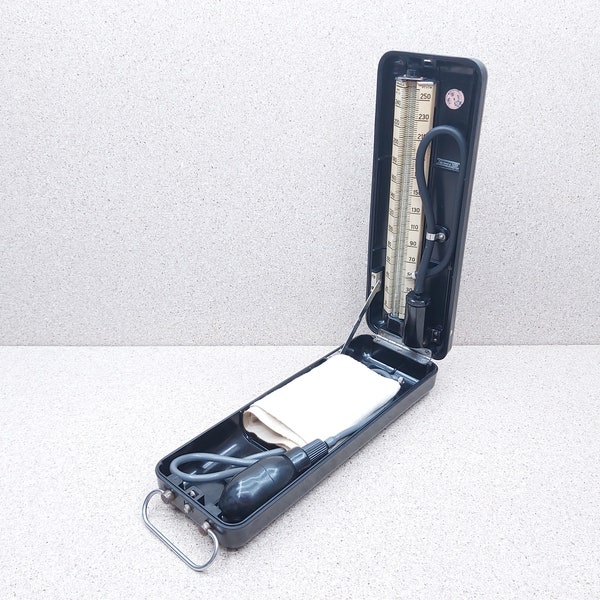 Vintage Blood Pressure Monitor - Etsy