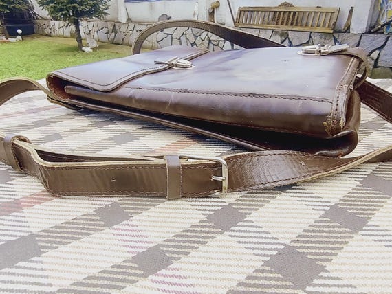 Vintage WW2 Army Officer Leather Bag: Dark Brown Mili… - Gem