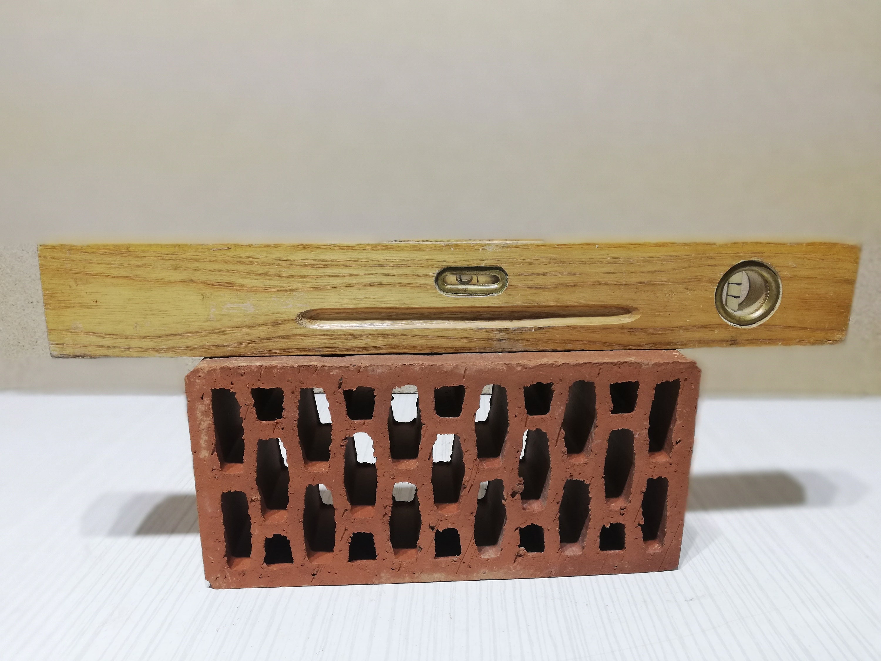 Levels & Measuring Wooden spirit level 1950s Carpenters tool Rare ...