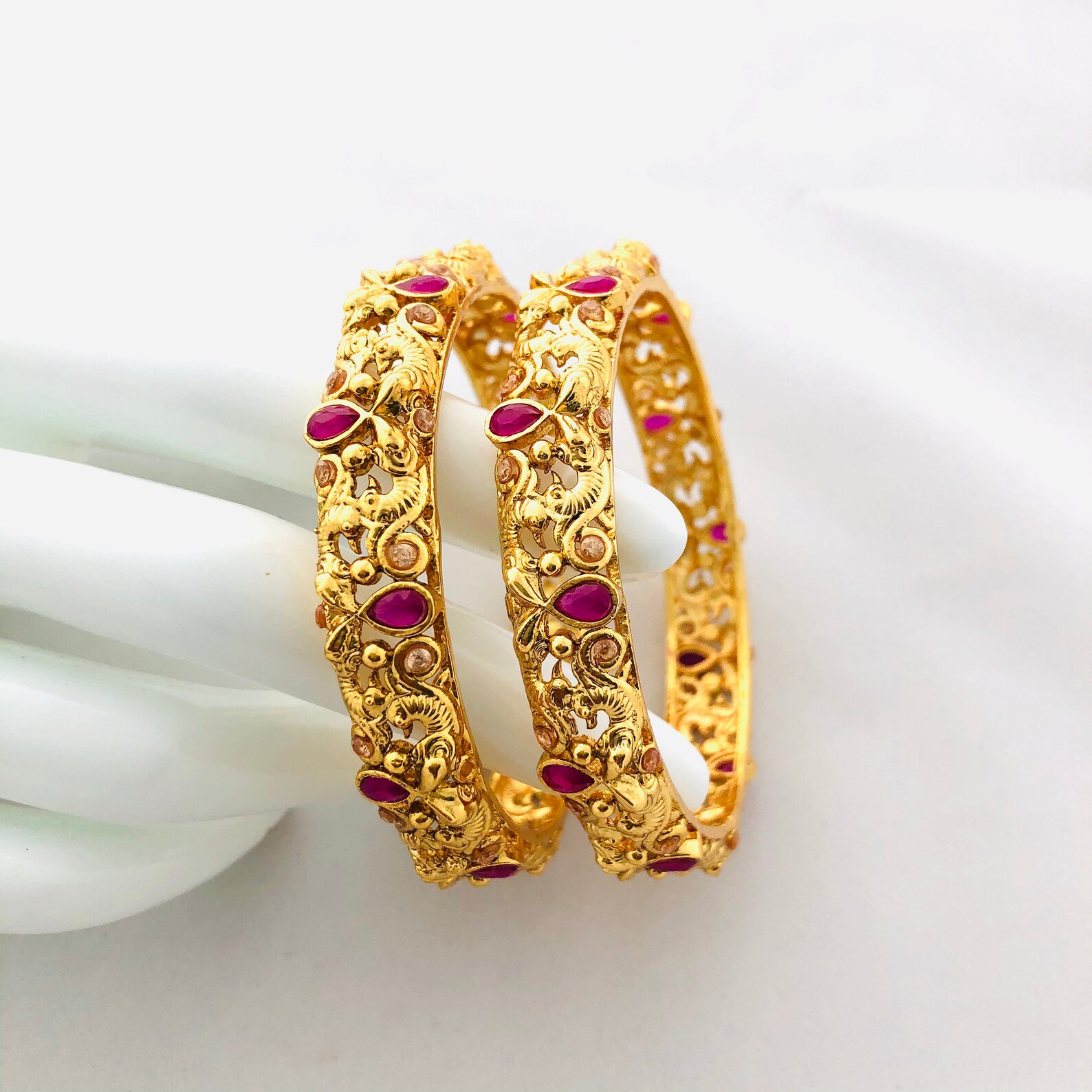 Handcarved Golden Ruby Bangles: Indian Bridal Jewelry - Etsy