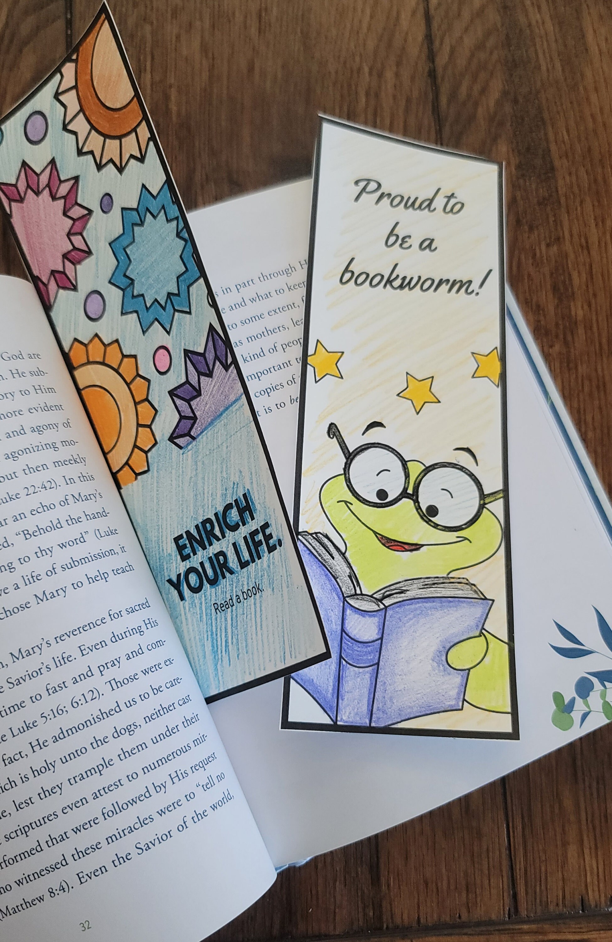 12 different Bookmark designs on 3 sheets to color yourself. | Etsy
