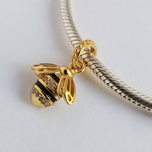 Bee Charm - Etsy