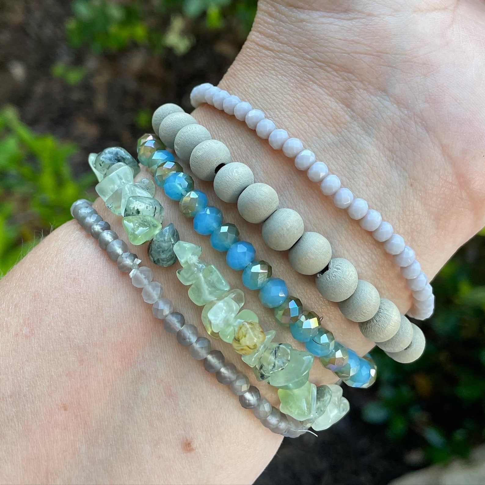 Stackable Bracelets / Beaded Arm Candy Bar / Wood Bead Chip Stone ...