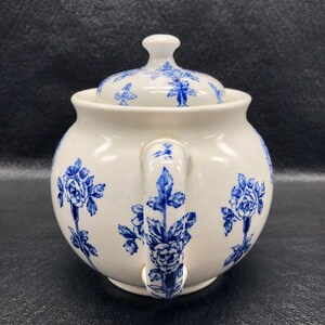 Vintage/antique Buffalo China, Argyle Pattern Blue and White Floral ...