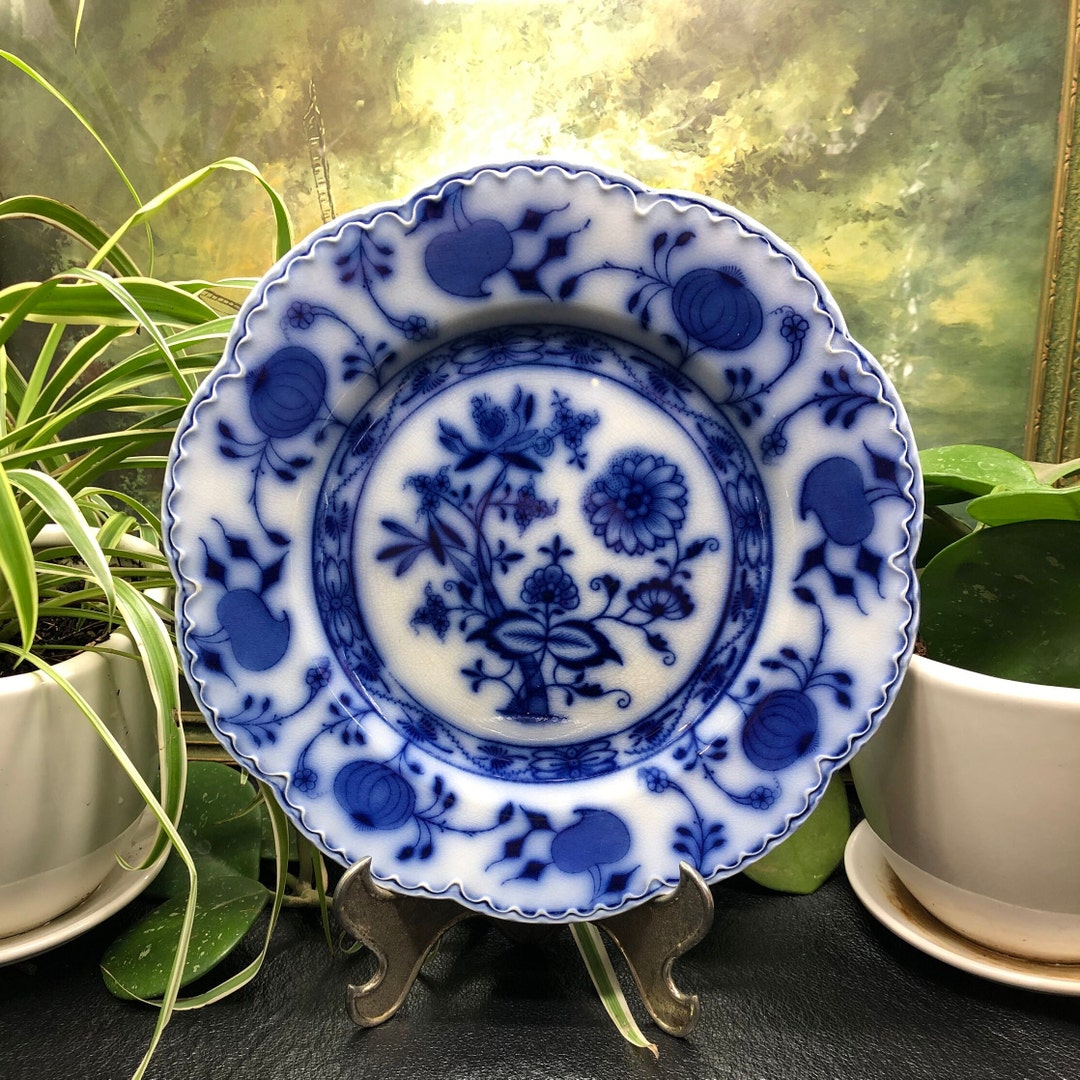 Antique Flow Blue Plate, 10 Johnson Bros. holland Dinner Plate, Blue ...