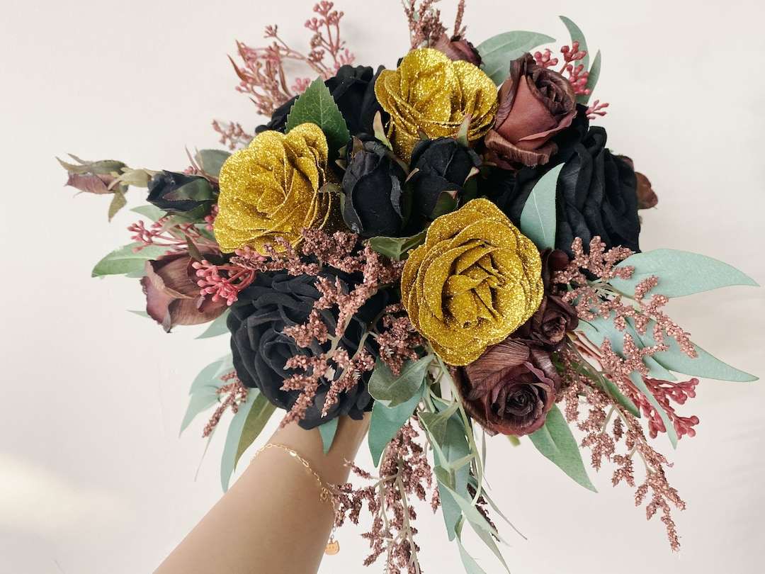 Gold & Black Wedding Bouquet, Gold Black Wedding Flowers, Gold Black ...