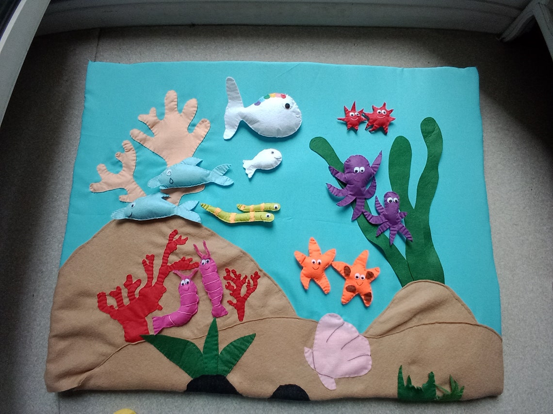 Tapis a histoire petit poisson blanc pour raconter 3 histoires - Etsy ...