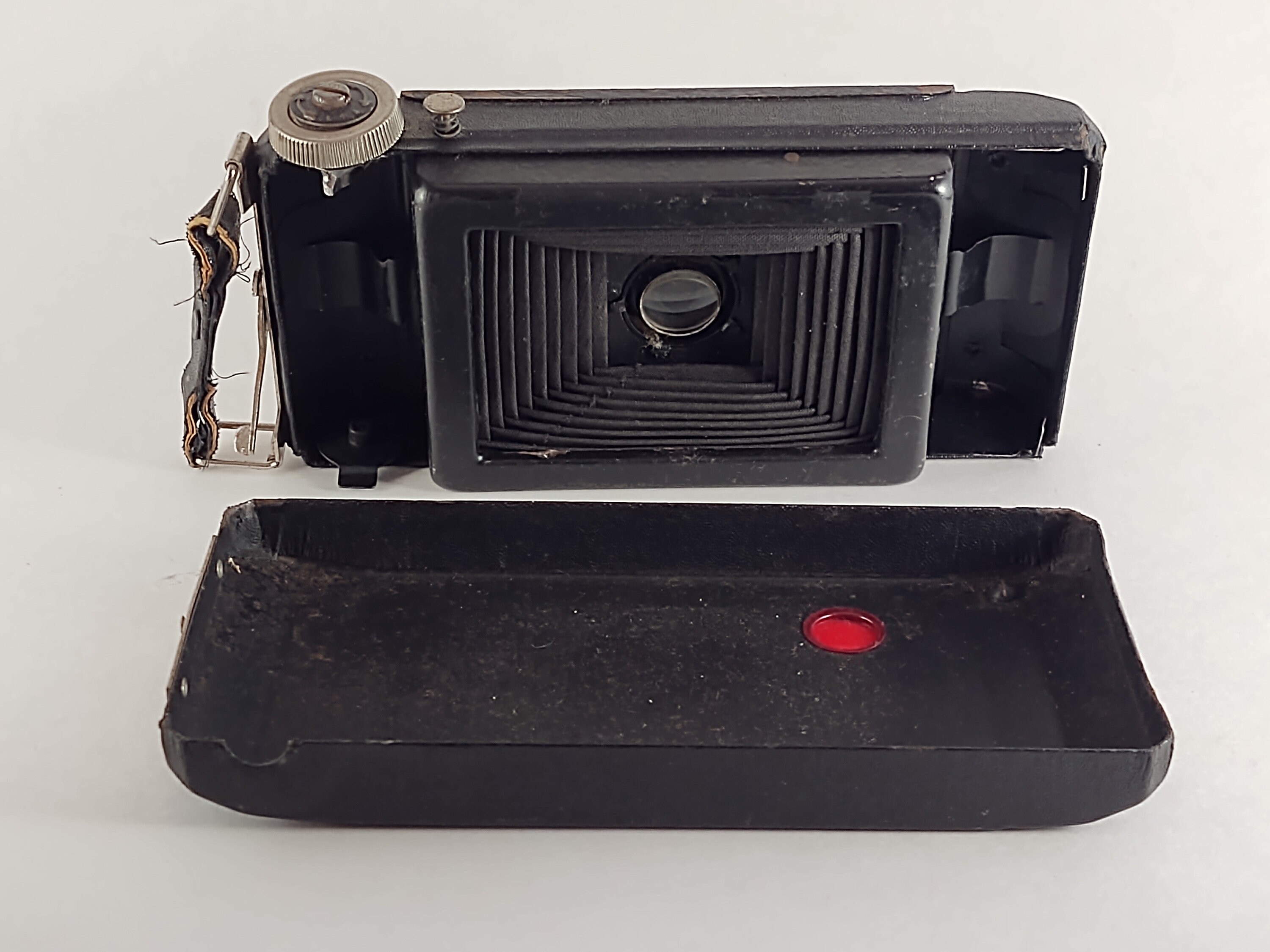 Rare Folding Metro Flash Camera From Metro Mfg., Union City New Jersey ...