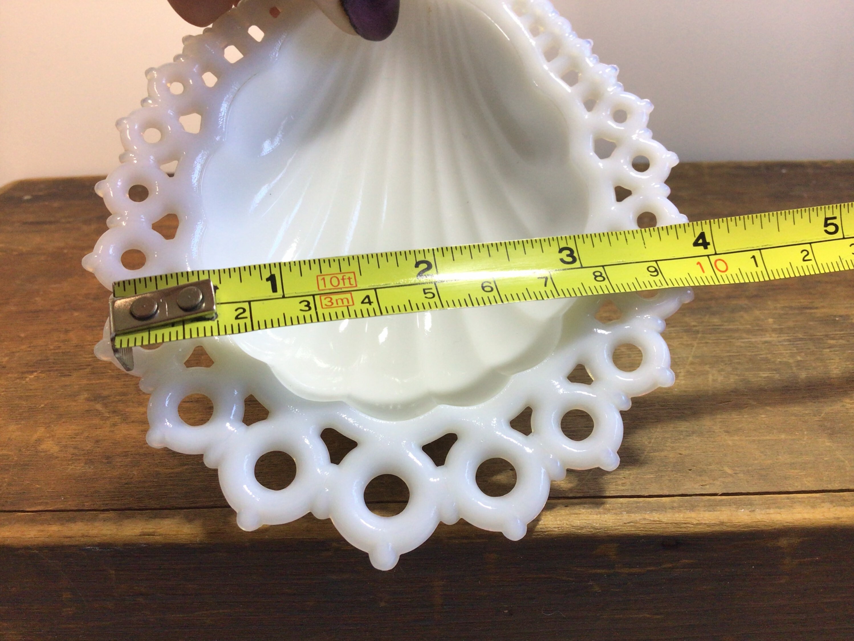 Vintage Milk Glass Clam Scallop Shell 3 Footed Trinket Dish - Etsy