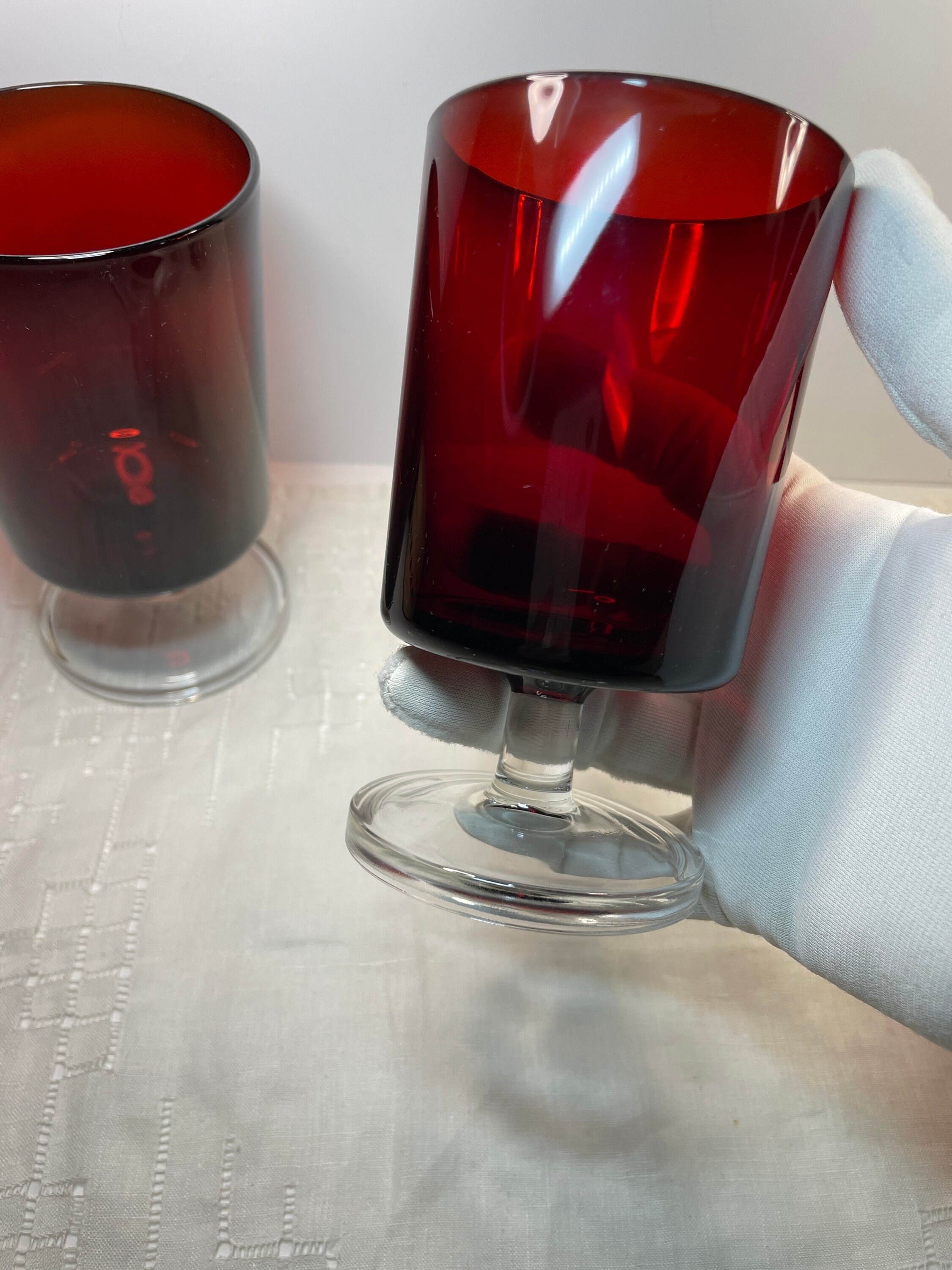 Beautiful Ruby Red Luminarc Verrerie Darques Water Wine - Etsy