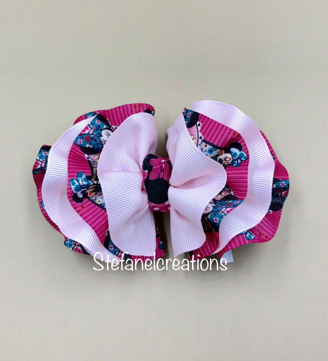 Ruffle Wavy Disney Minnie Mouse Theme Hair Bow With Barrette Clip as a ...