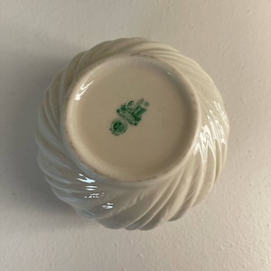Vintage 1960's Belleek Cabbage Leaf Irish Porcelain Bowl - Etsy
