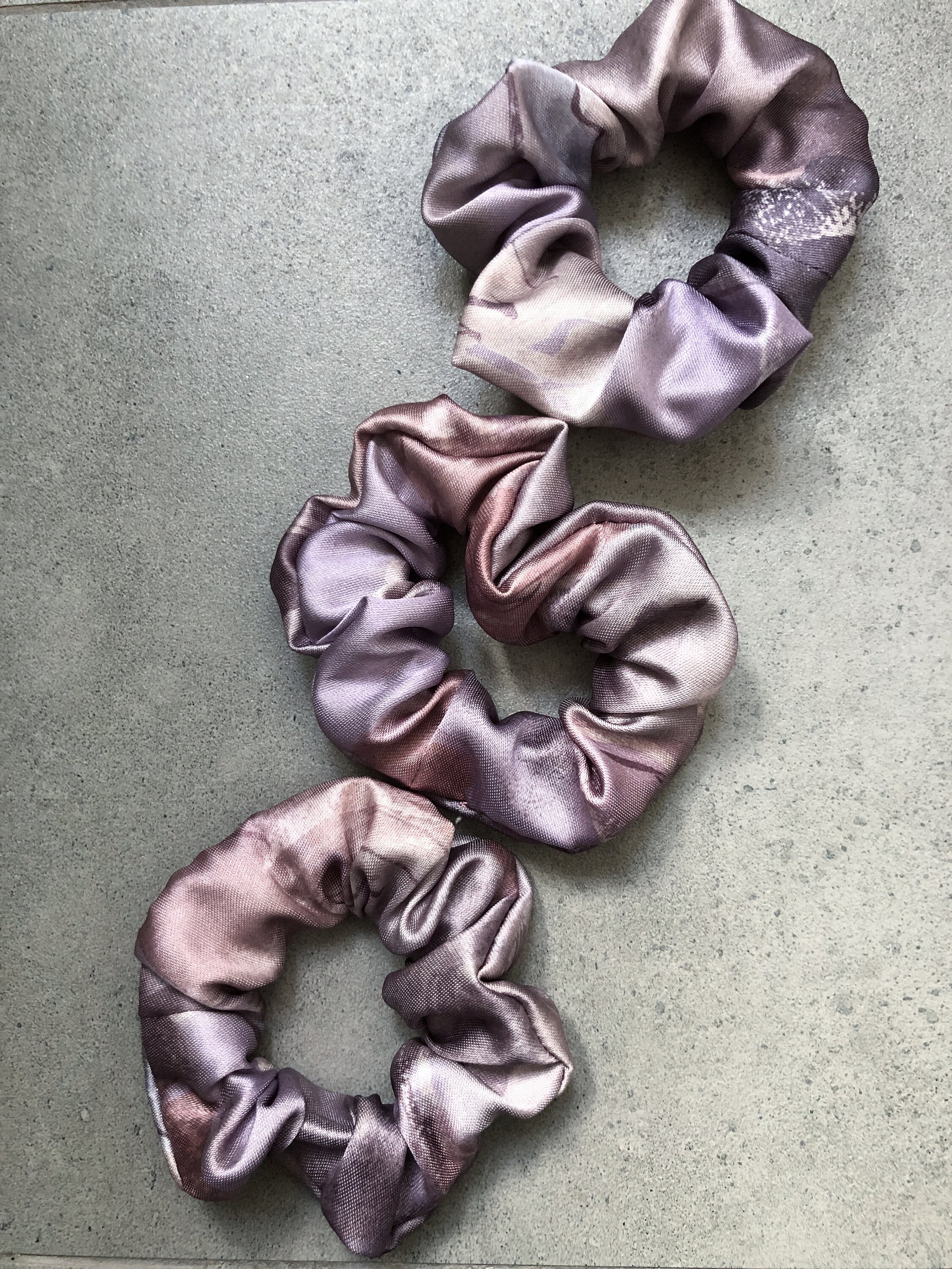 Scrunchie aus Vintage Stoff, Zopfgummi / Haargummi - Etsy.de