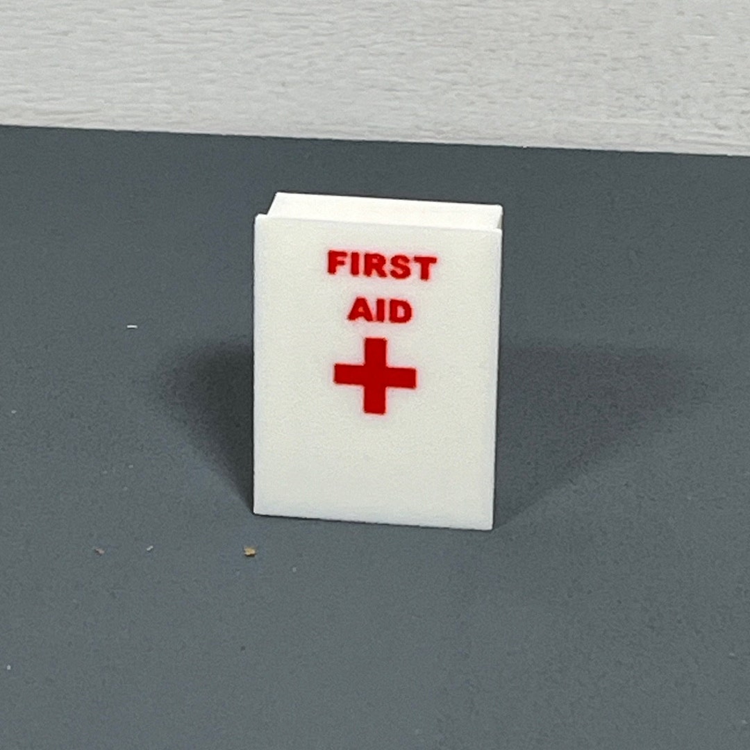 1:10 Scale Wall Mounted First Aid Kit FAK - Etsy