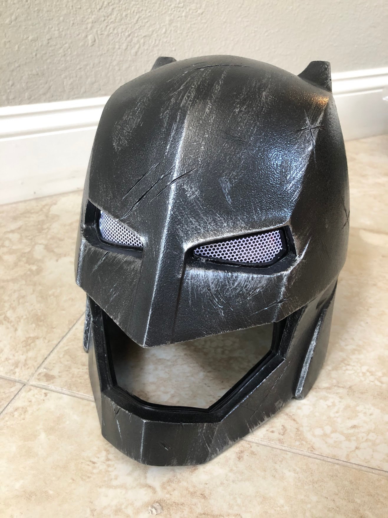 1:1 Lifesize Wearable Armored Batman Dark Hero Cosplay Hard Helmet - Etsy