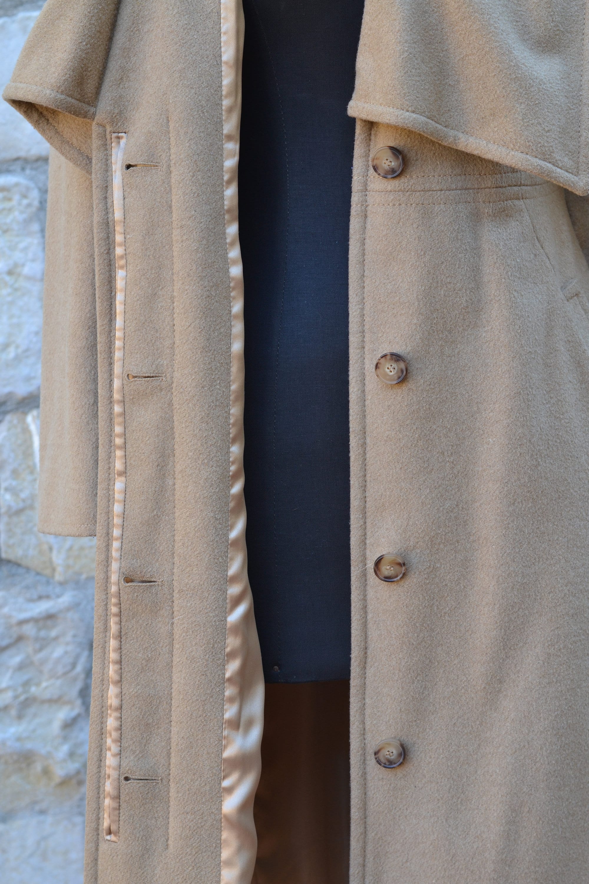 Intrend Max Mara Group Camel Wool Coat Women / Shawl Collar Belted Coat ...