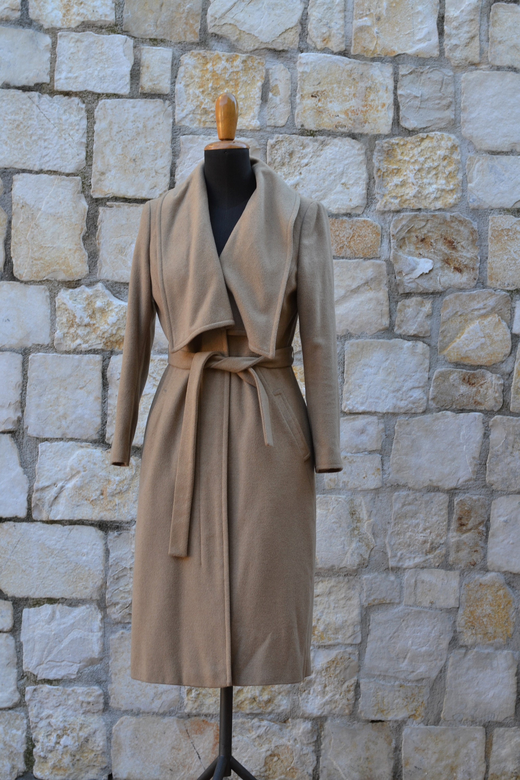 Intrend Max Mara Group Camel Wool Coat Women / Shawl Collar Belted Coat ...