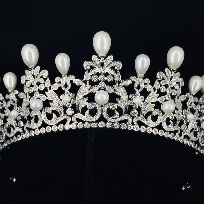 Silver Tiara - Etsy