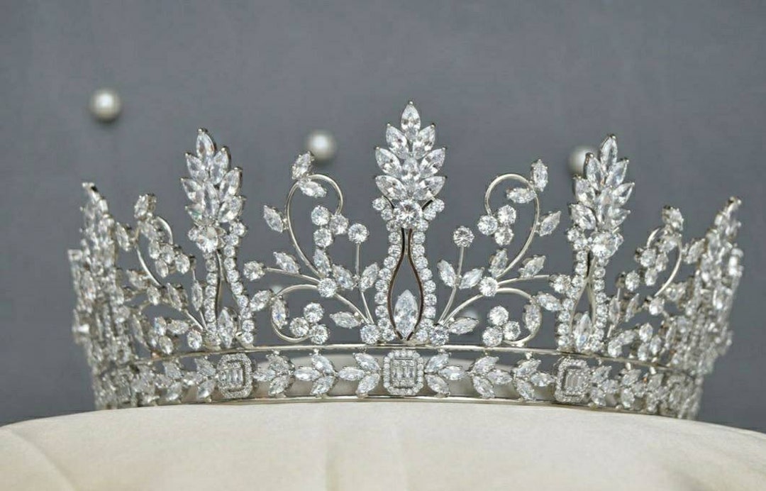 Luxurious Adelaide Full Tiara modern Fairytale Bridal Tiara / - Etsy