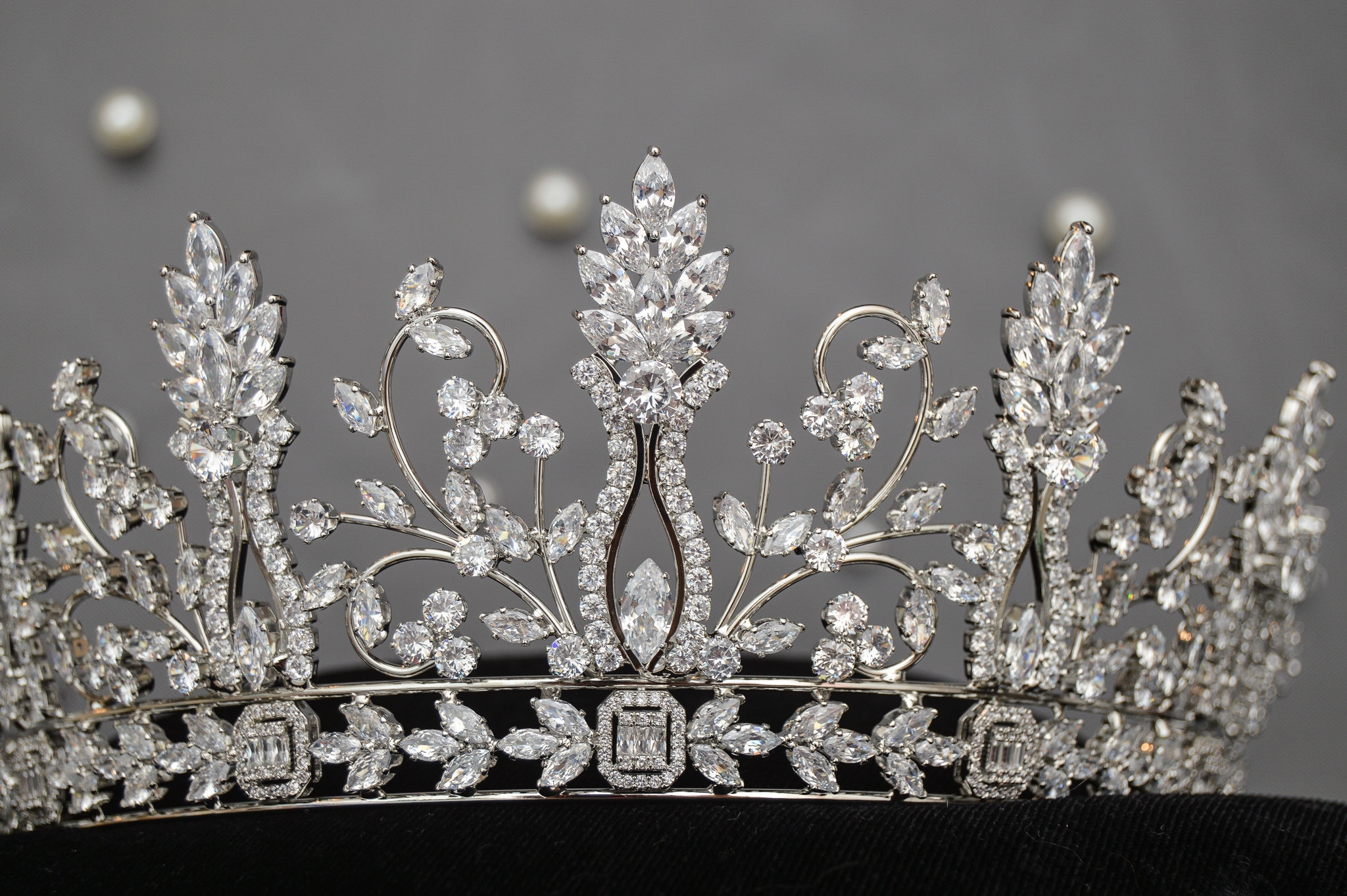 Luxurious Adelaide Full Tiara modern Fairytale Bridal Tiara / | Etsy