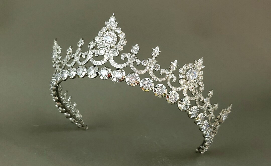 Anglesley Tiara – Elegant Silver Wedding Crown / Historic Replica ...