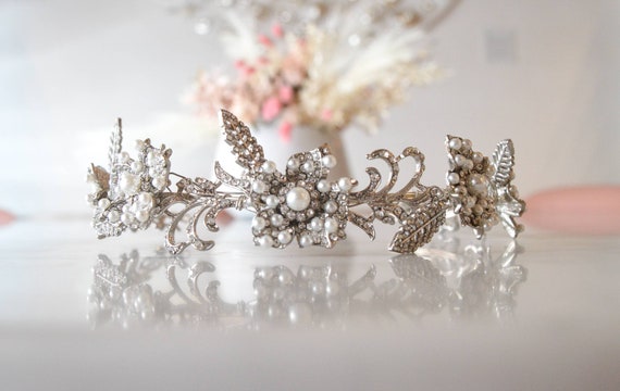 Boho Bridal Tiara Bandeau / Modern Bohemian Bride Floral Leaf - Etsy