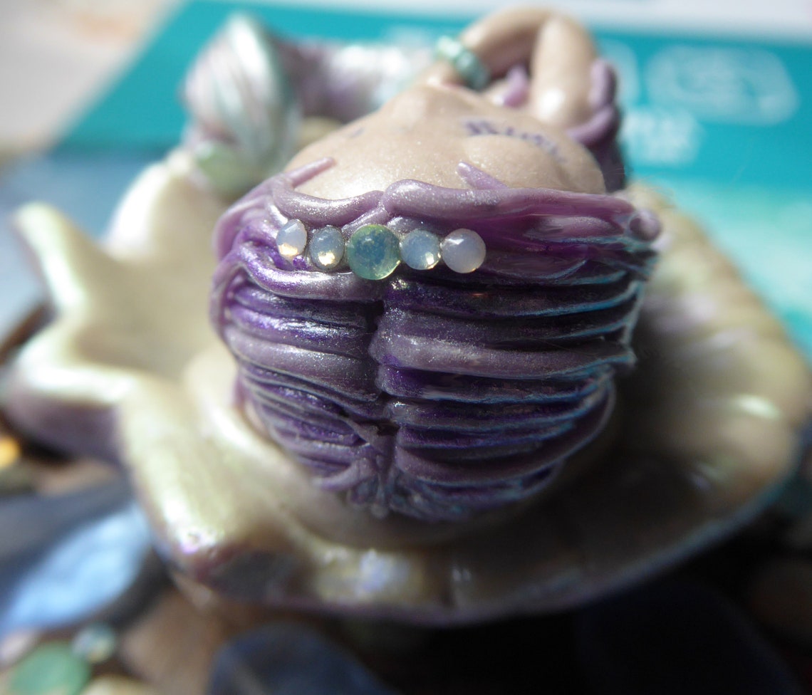 Mermaid Baby Clamshell Bed Sculpture - Etsy